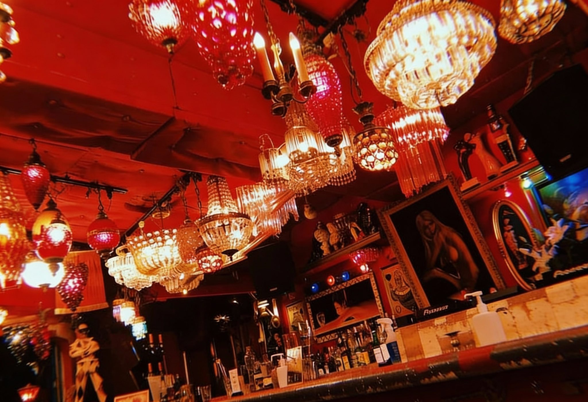 RED BAR – レッドバー – 渋谷ナウ